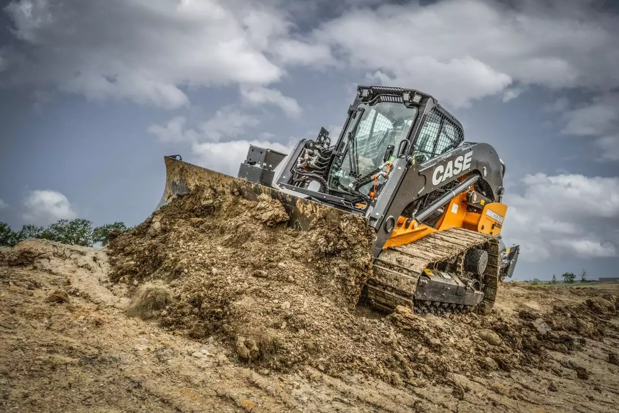 CASE Minotaur™ DL550 compact dozer loader | CASE Construction Equipment