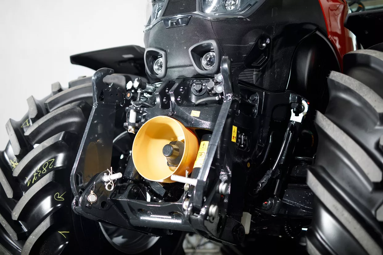 Optum Series | Rowcrop & Hay & Forage | Case IH