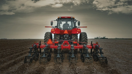 Farming Equipments & Machinery | Case IH