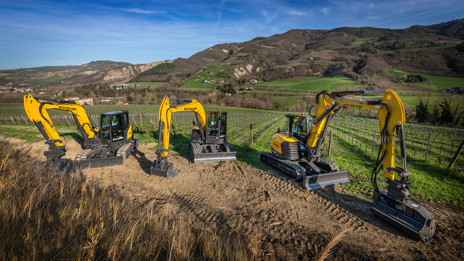Midi Excavators: 6T – 12T | D Series | New Holland UK