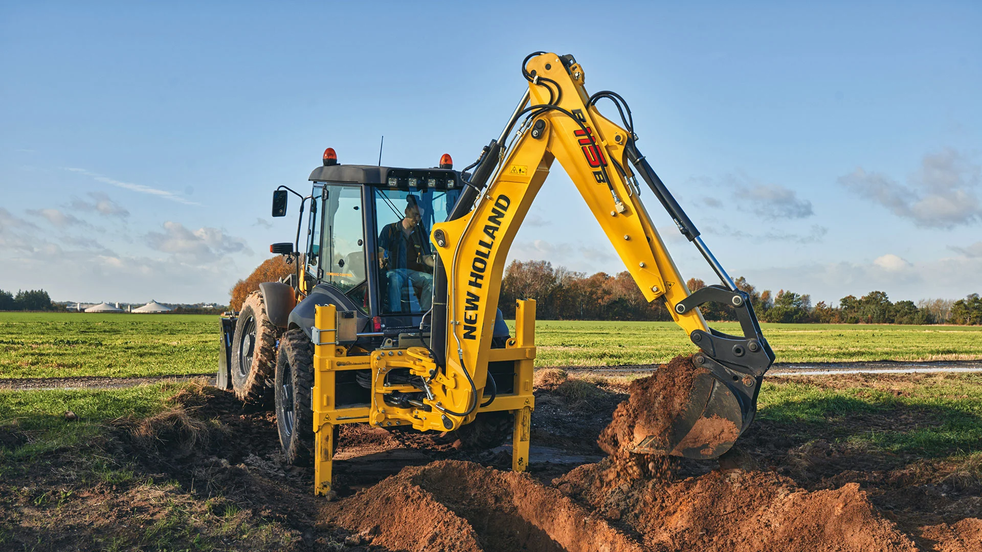 TLB | Backhoe Loaders | New Holland ZA