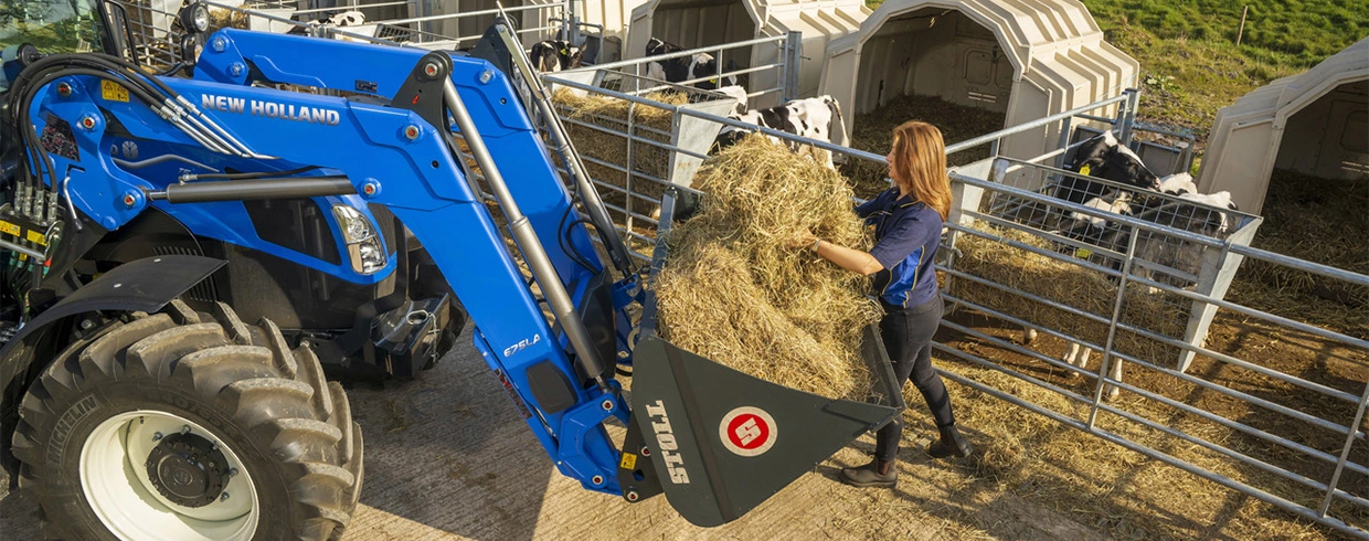 Front Loaders TL & LA | New Holland UK