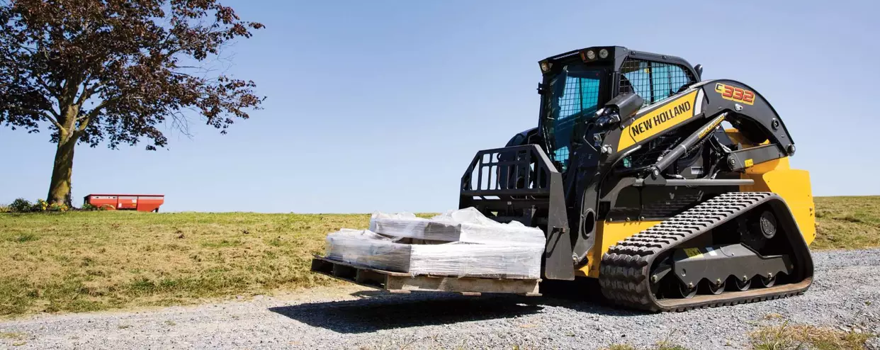 C332 Compact Track Loader | New Holland