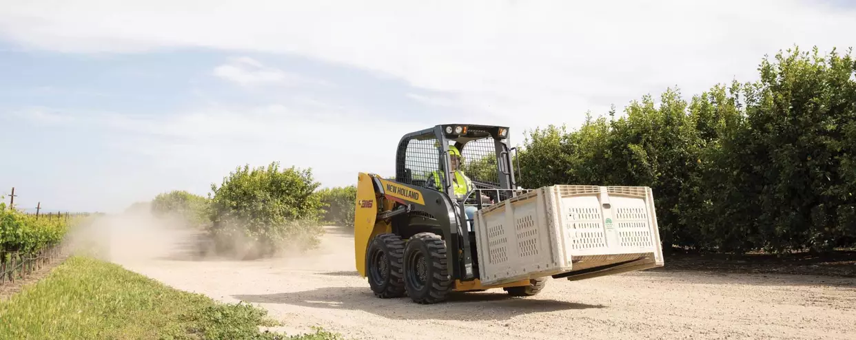 L316 Skid Steer Loader | New Holland