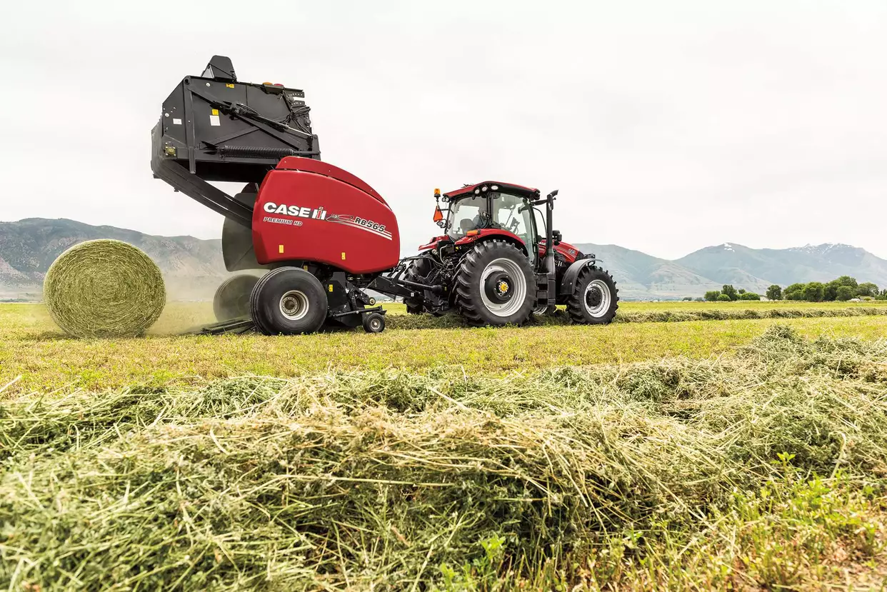 Round Balers | Hay and Foraging Equipment | Case IH
