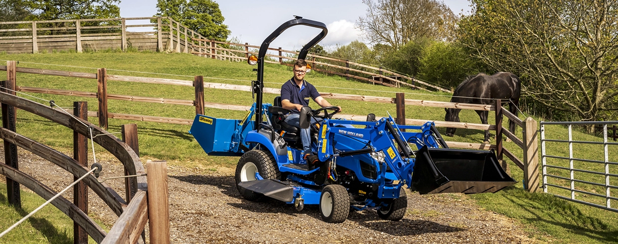 Boomer | Compact Tractors | 25Hp - 55Hp | New Holland UK