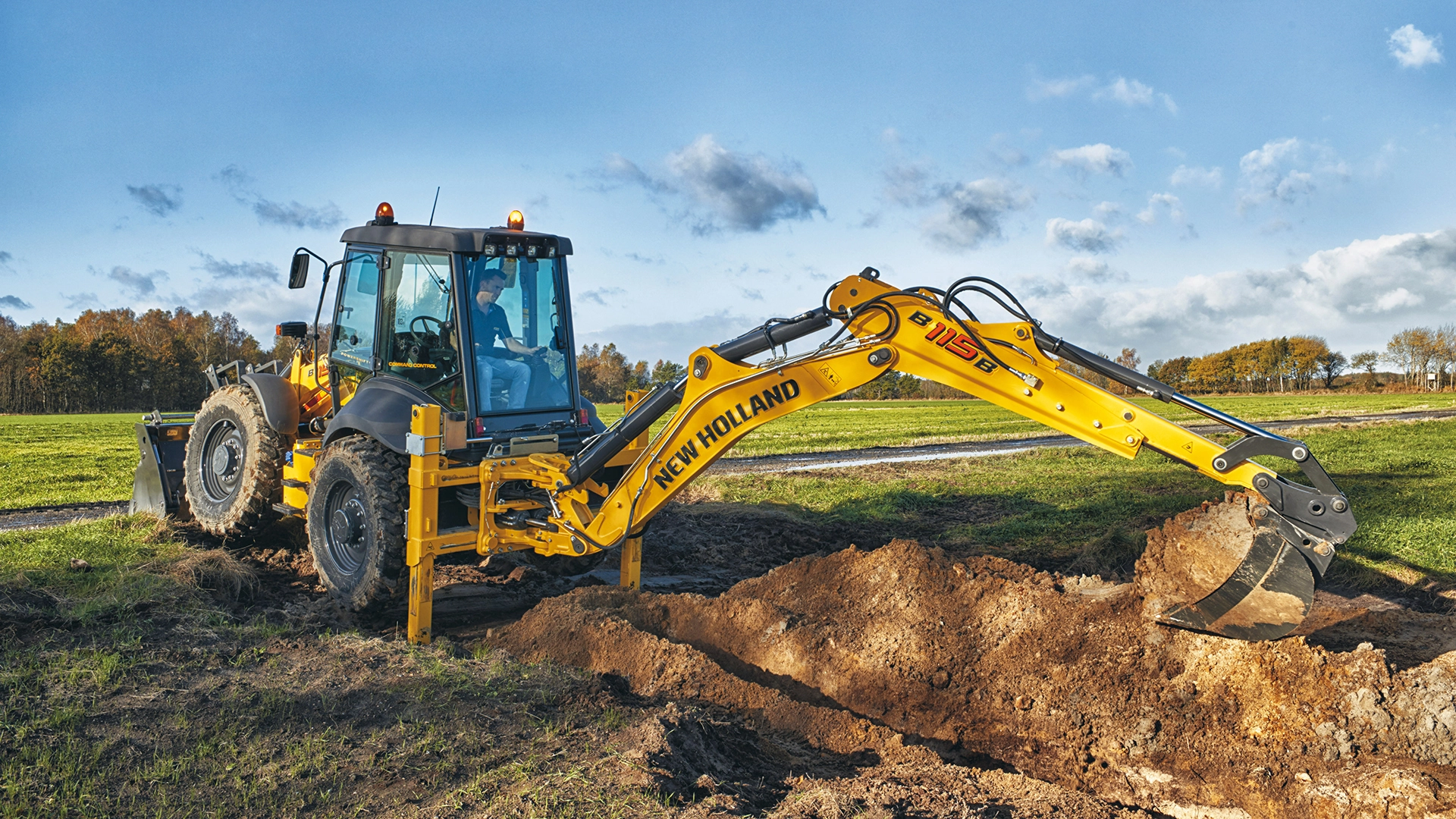 TLB | Backhoe Loaders | New Holland ZA