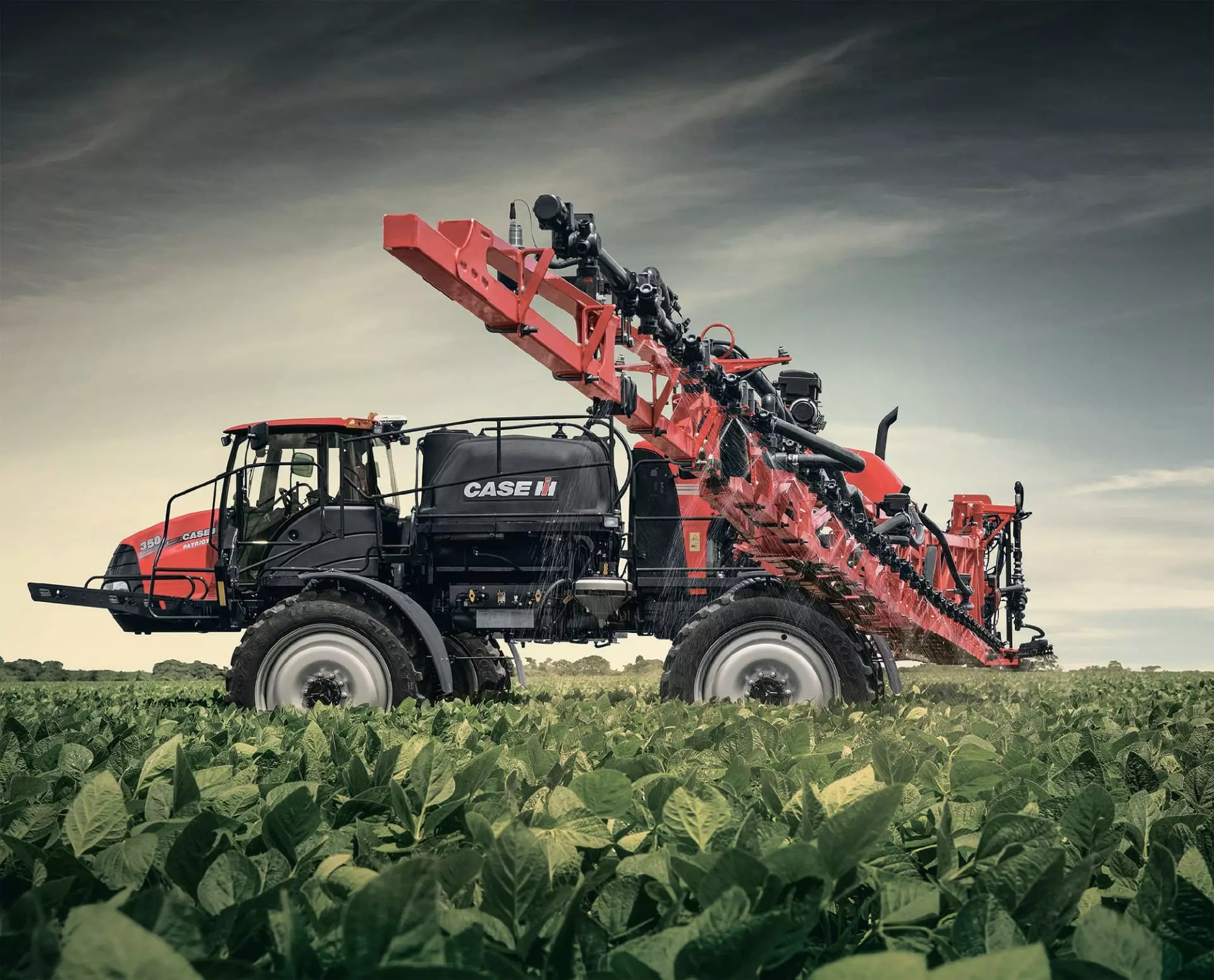 Patriot 350 | Patriot Sprayers | Application Equipment | Case IH | Case IH