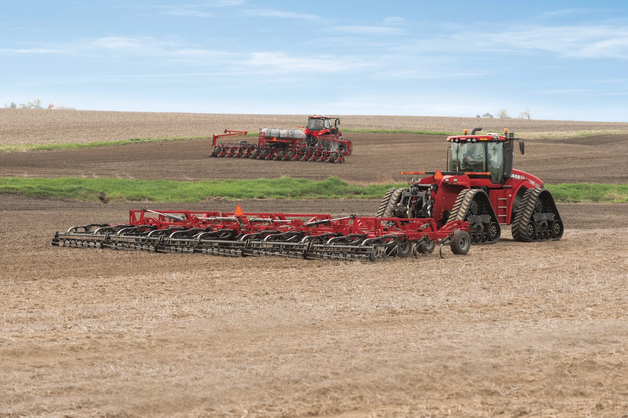 Farm Cultivators | Seedbed Preparation | Case IH