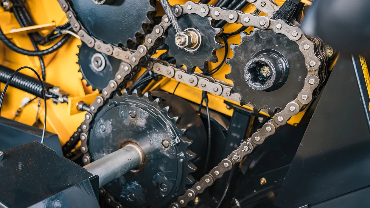 Roll Baler: Fixed Chamber Bales | New Holland APAC