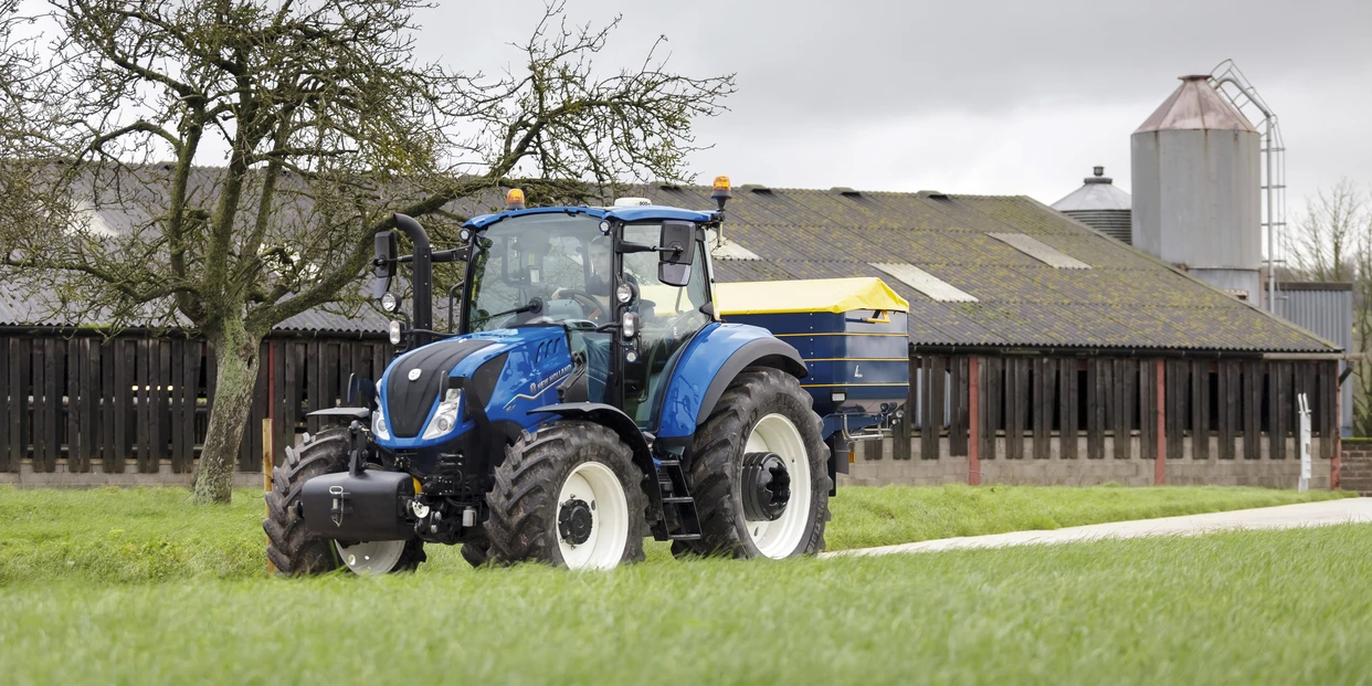New Holland Tractors T5 ELECTRO COMMAND - STAGE V Overview | New ...