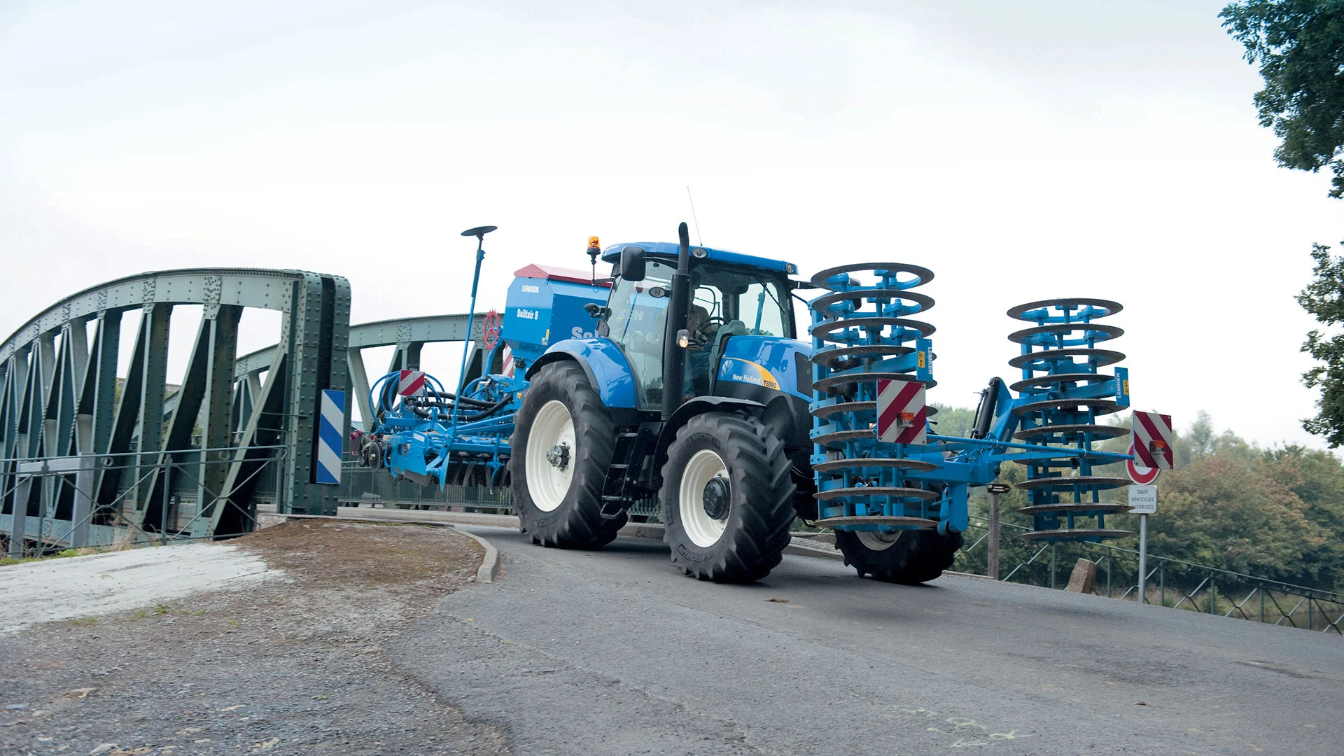 Tractors T6000 RC&PC | New Holland ME