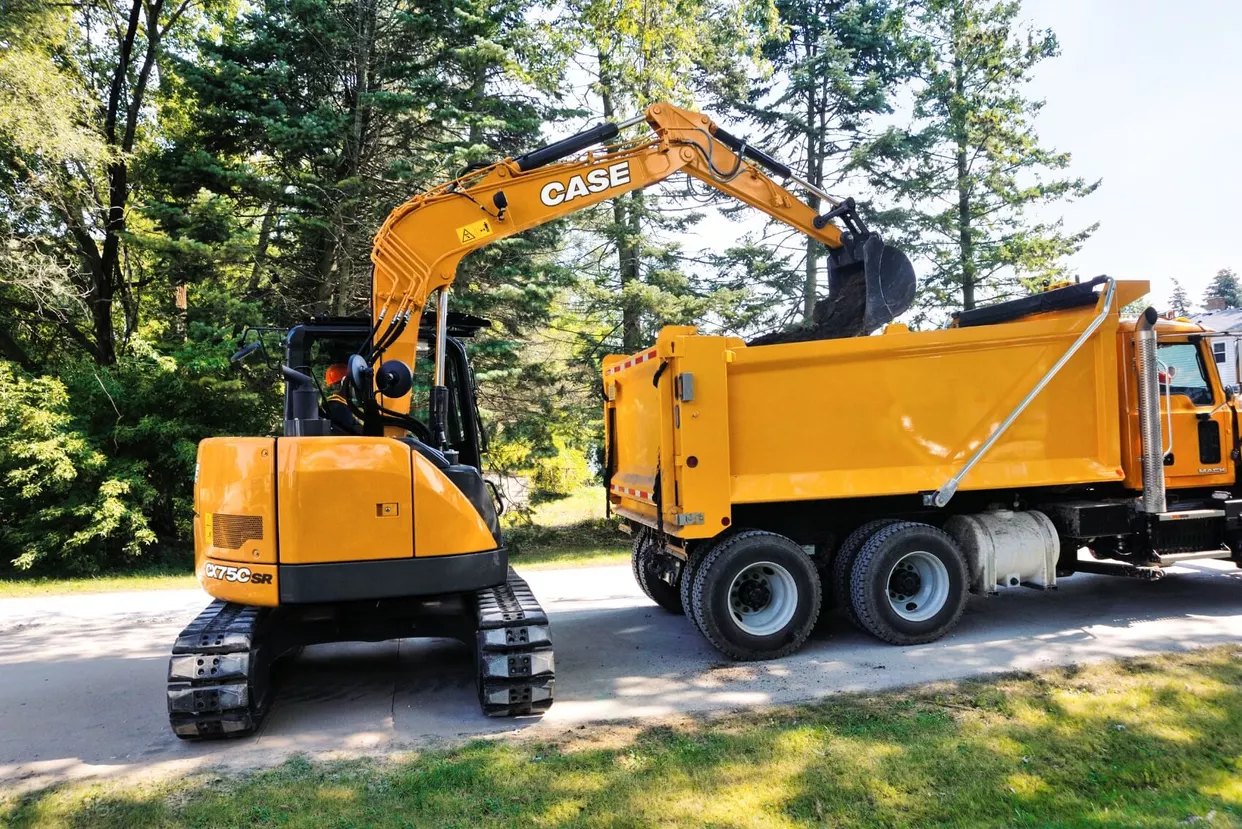 CASE CX75C SR Midi Excavator | CASE