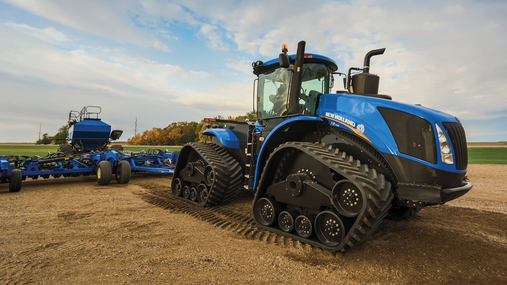 T9 with PLM Intelligence™ - 4wd Tractors | New Holland