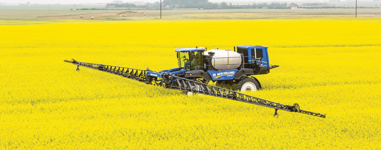 Front Boom Sprayer Guardian™ - Crop Sprayers | New Holland