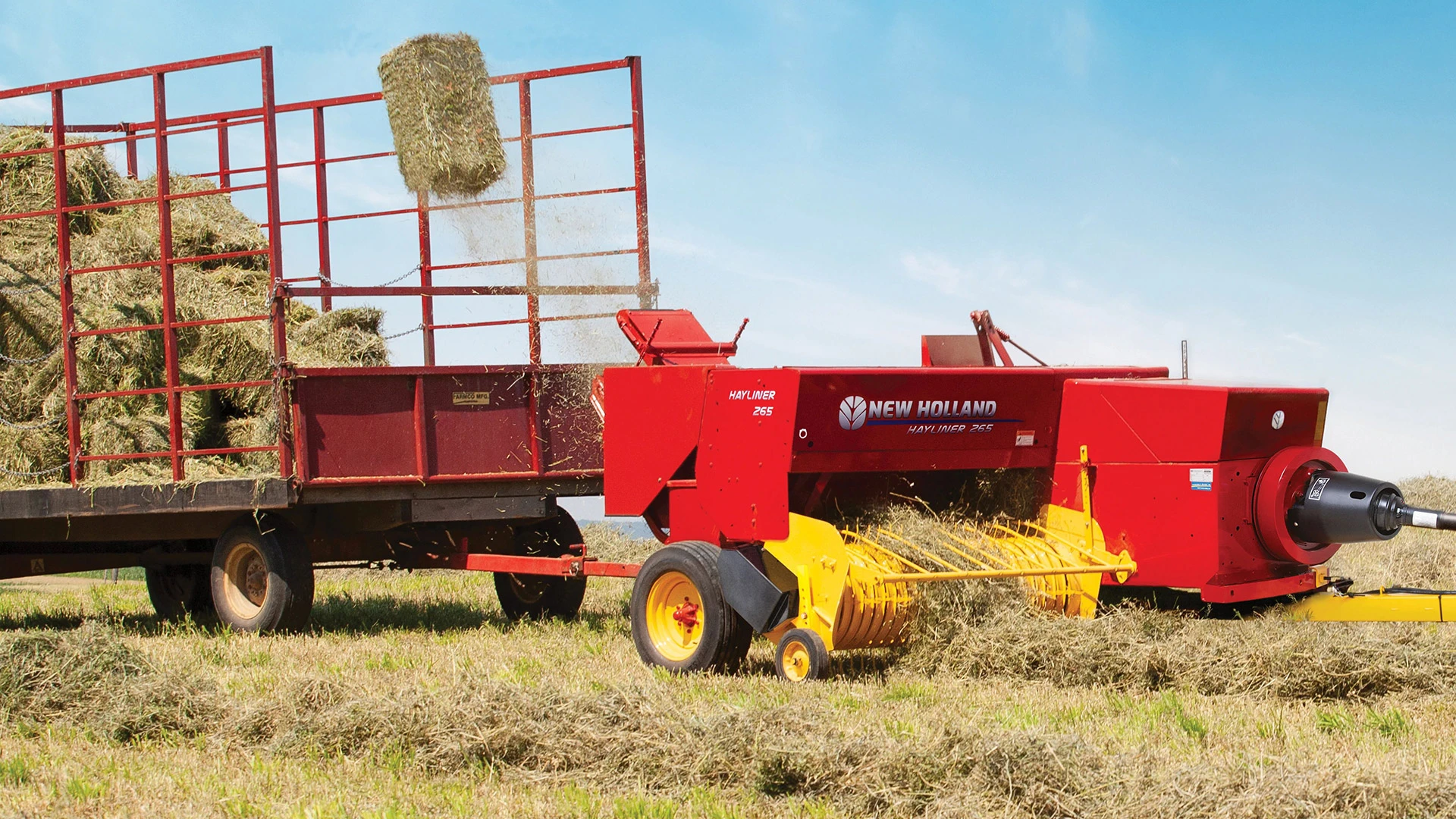 Small Square Baler: Hayliner | New Holland AFRICA