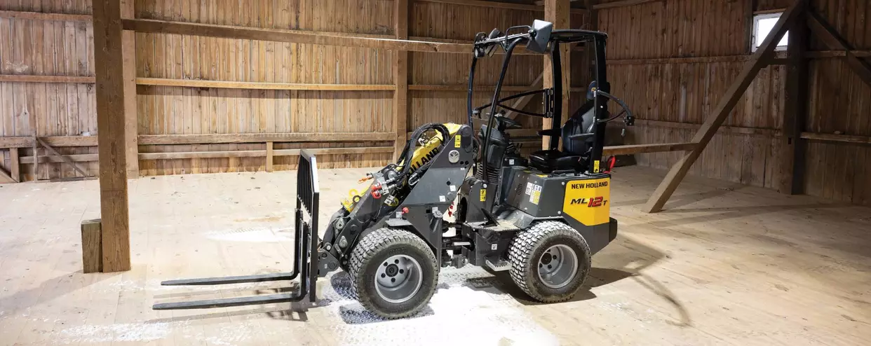 Small Articulated Loaders | New Holland