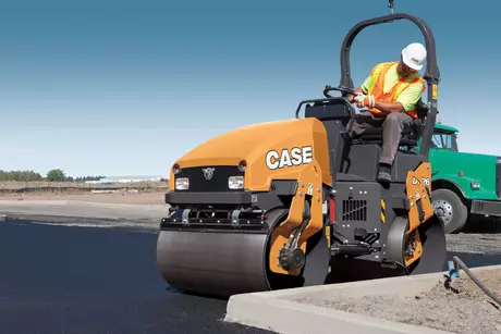 Prior Models | CASE Construction Equipment