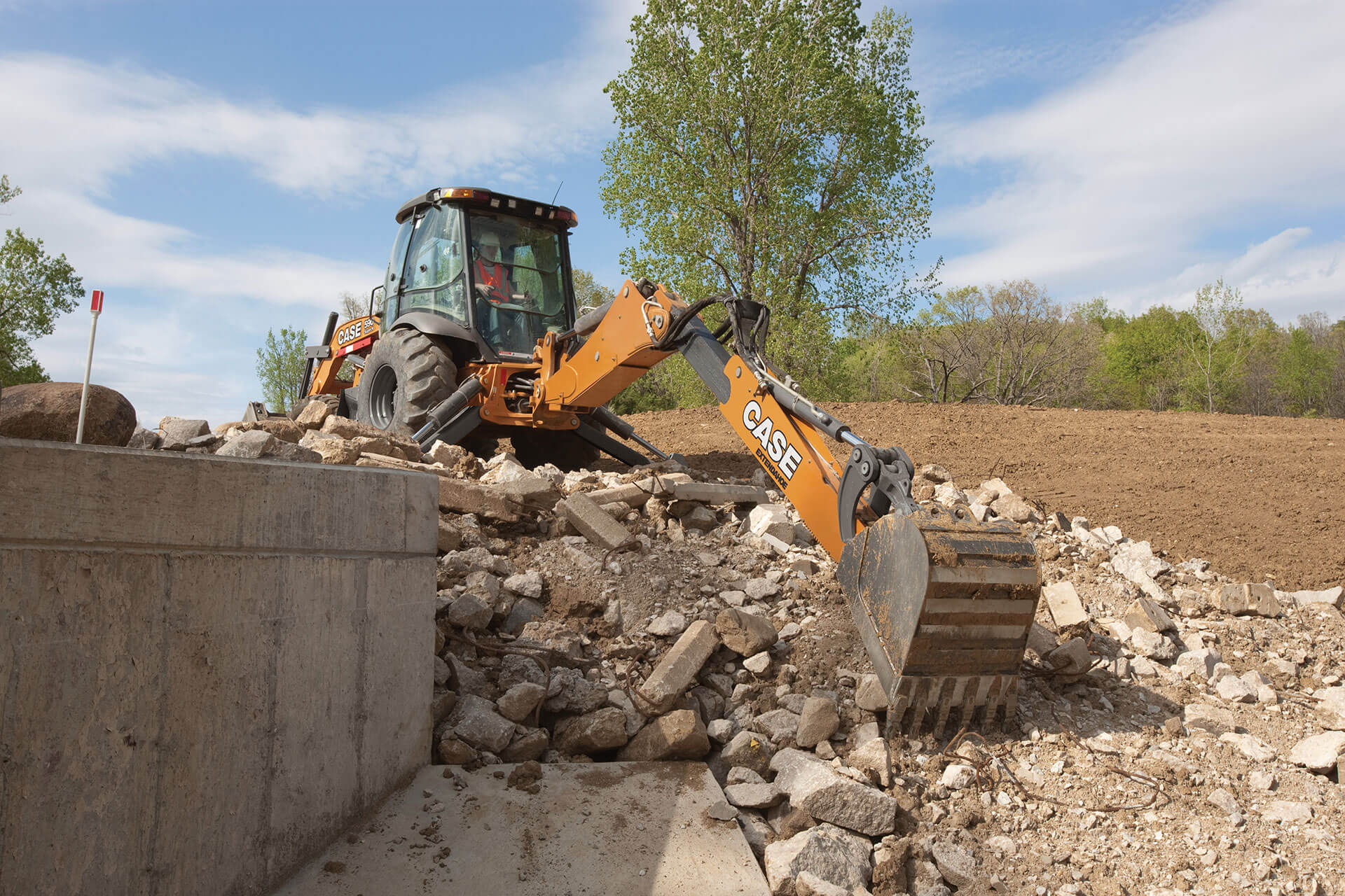 TechTalk: CASE N Series Backhoe ProControl | CASE