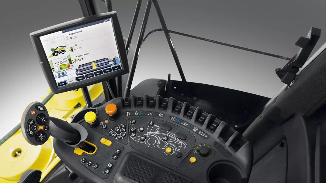 IntelliView Displays - Optimal Machine Control | New Holland ROI
