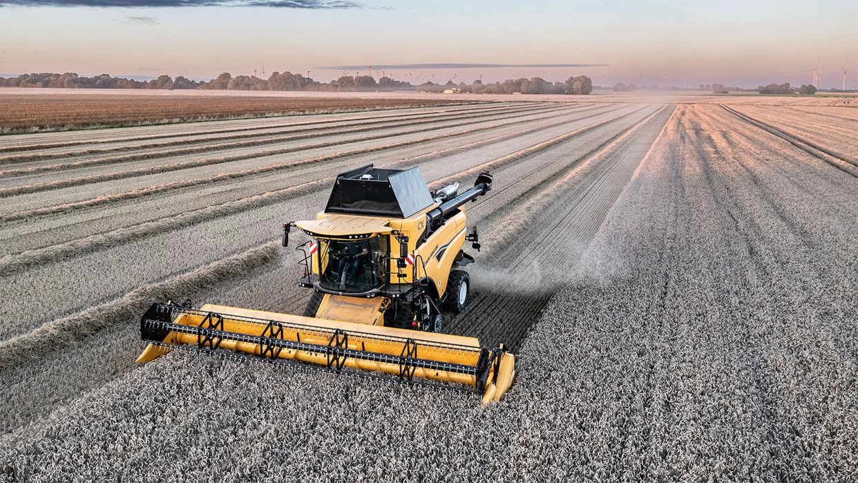CX7 & CX8 | Combine Harvester | New Holland UK