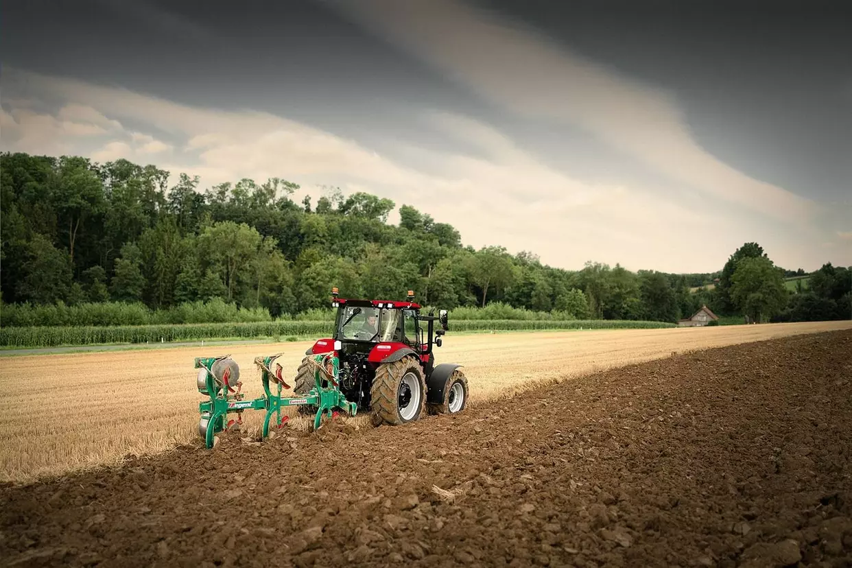 Farmall C | Tractors | Case IH