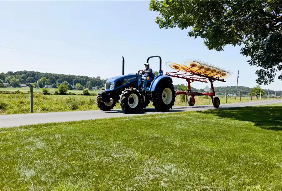 New Holland Hay ＆ Forage ProCart™ Deluxe Carted Wheel Rakes Overview ...