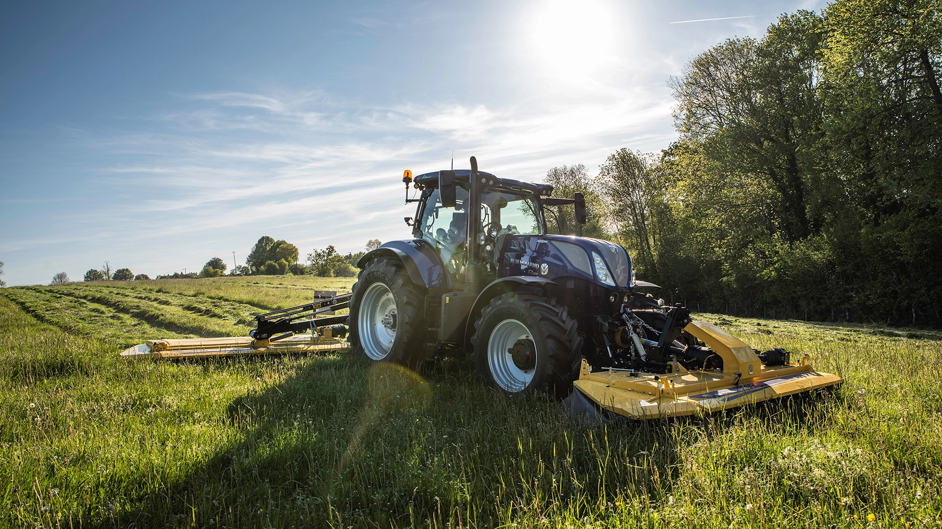 MegaCutter Mowers Conditioners | New Holland UK