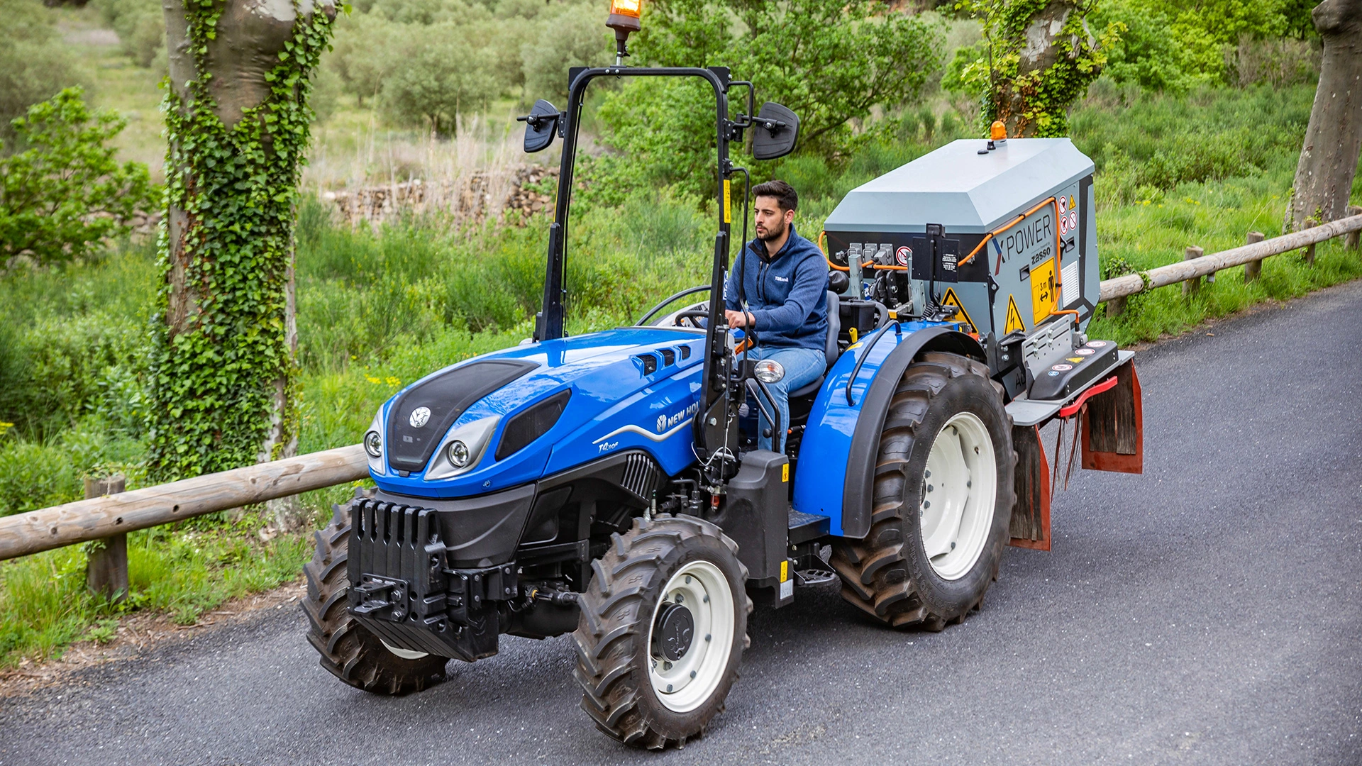 T4 F/N/V: Trattori Potenti e Versatili | New Holland IT