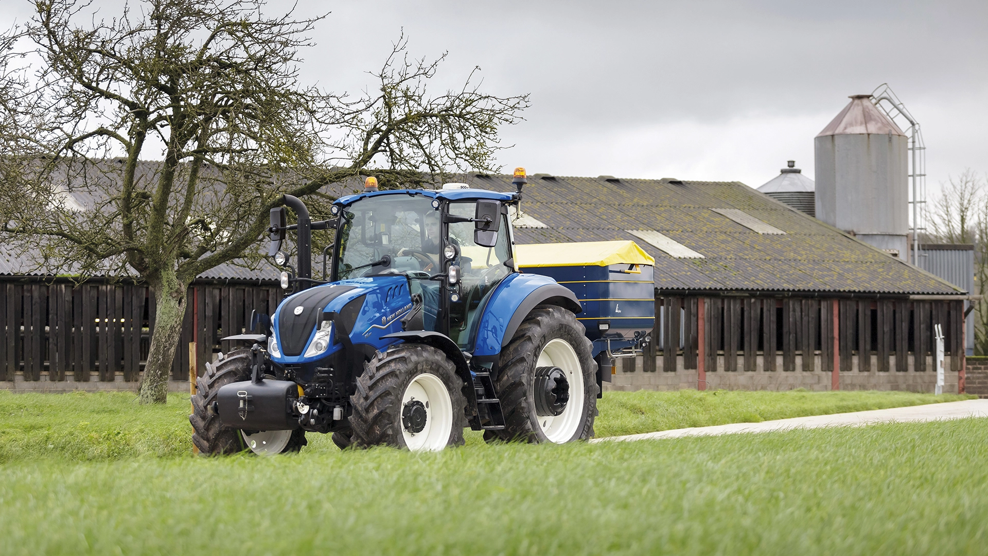 T5 Electro Command: Vielseitiger Traktor | New Holland DE