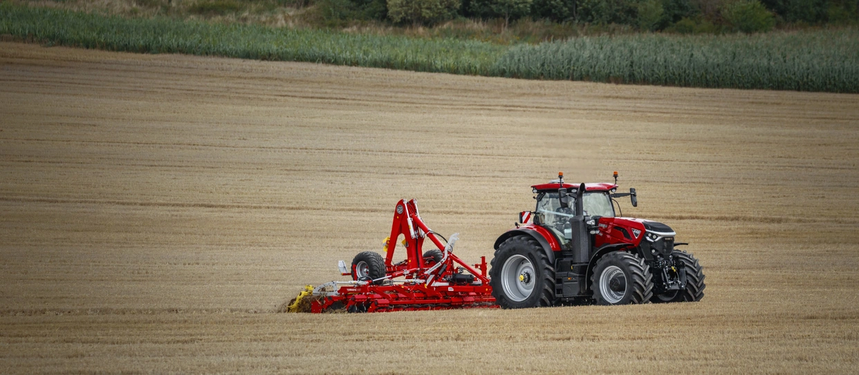 Optum 360-440 | Case IH