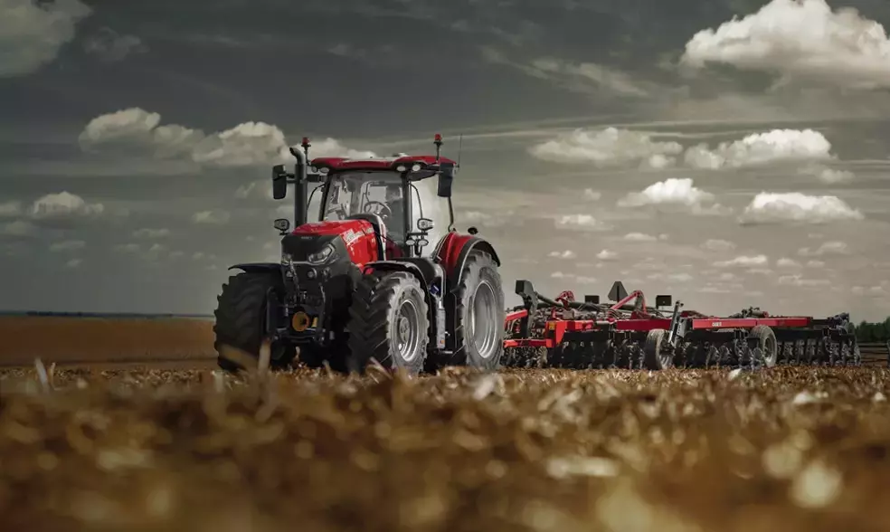 AFS Connect Puma 220 Row Crop Tractor | Case IH