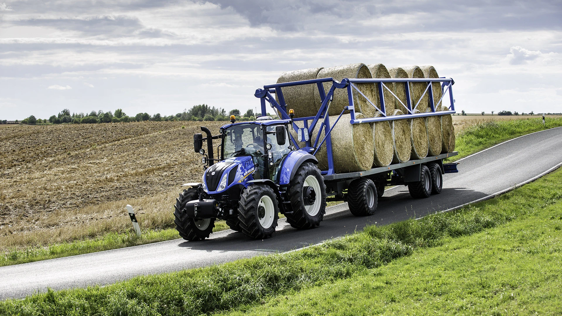 Tractors T5.S Electro Command | New Holland ZA