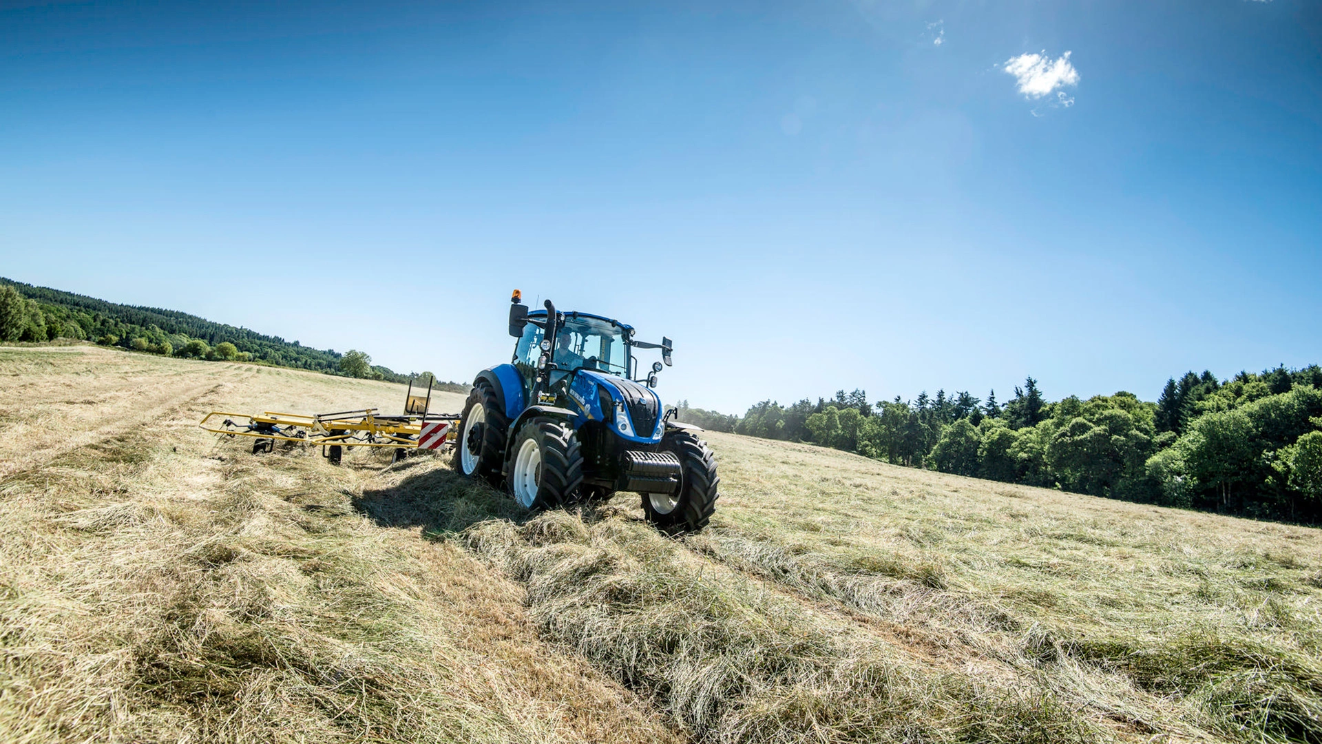 Hay Tedders | New Holland UK