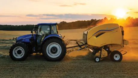 Roll-Belt™ Round Balers | New Holland