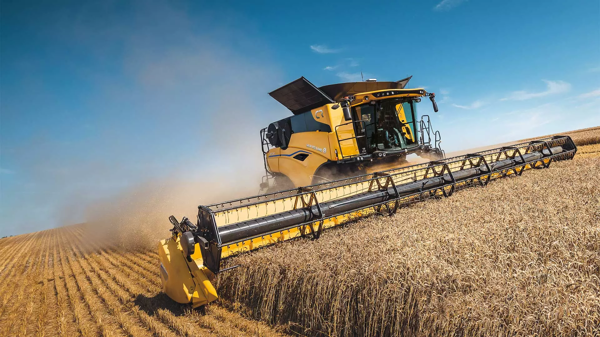 CR Range | Combine Harvester | New Holland UK