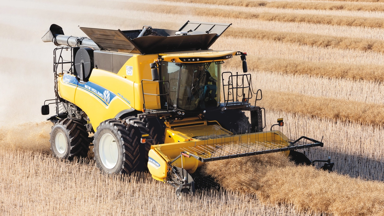 Advanced Pick-up Headers | New Holland UK