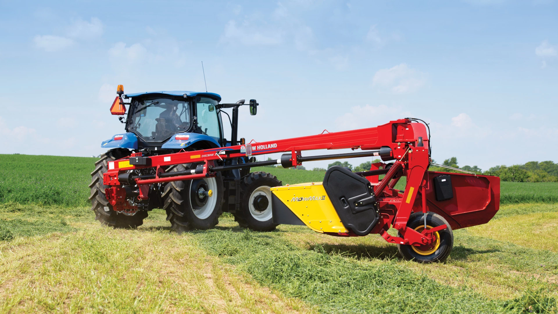 New Holland Hay ＆ Forage Discbine® PLUS Center-Pivot Disc Mower ...