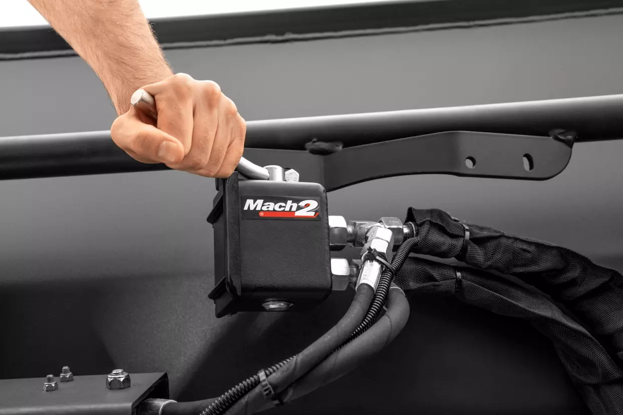 L Front Loaders | Tractors | Products | Case IH