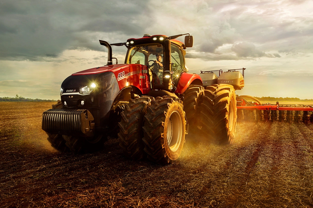 Tractor Magnum Modelo 400