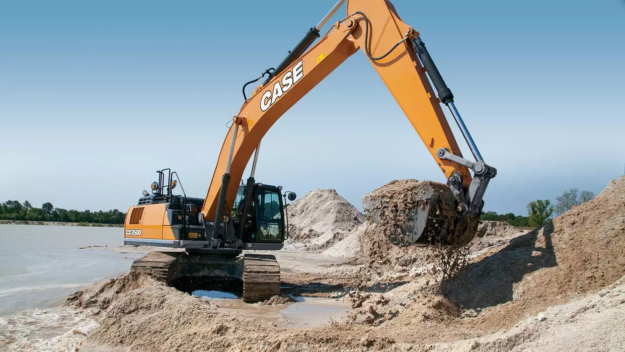 CX350D Crawler Excavators | CASE UK
