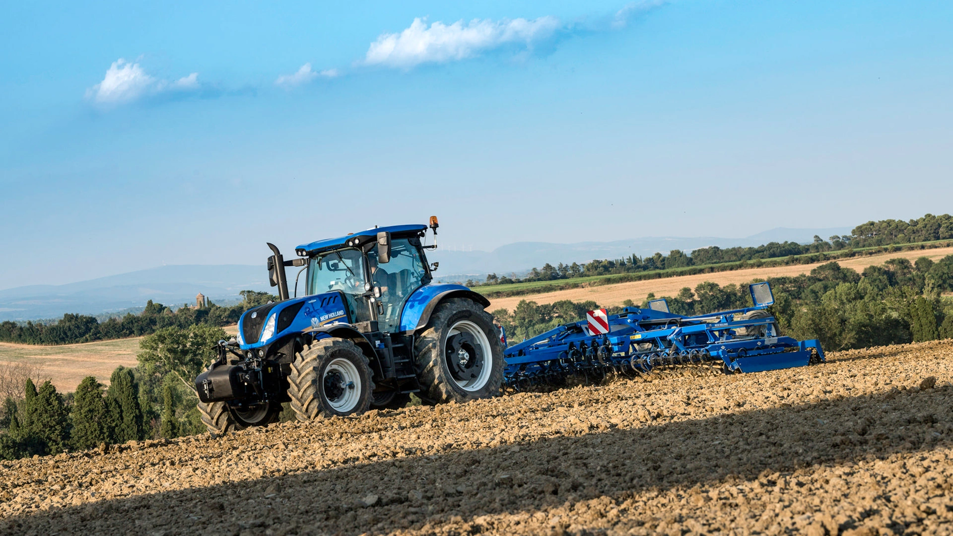 Tractor T7 LWB | New Holland ES