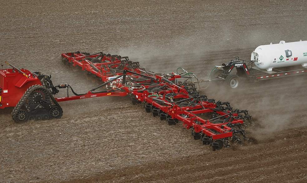Strip Tillage Equipment: Nutri-Tiller 955 | Case IH