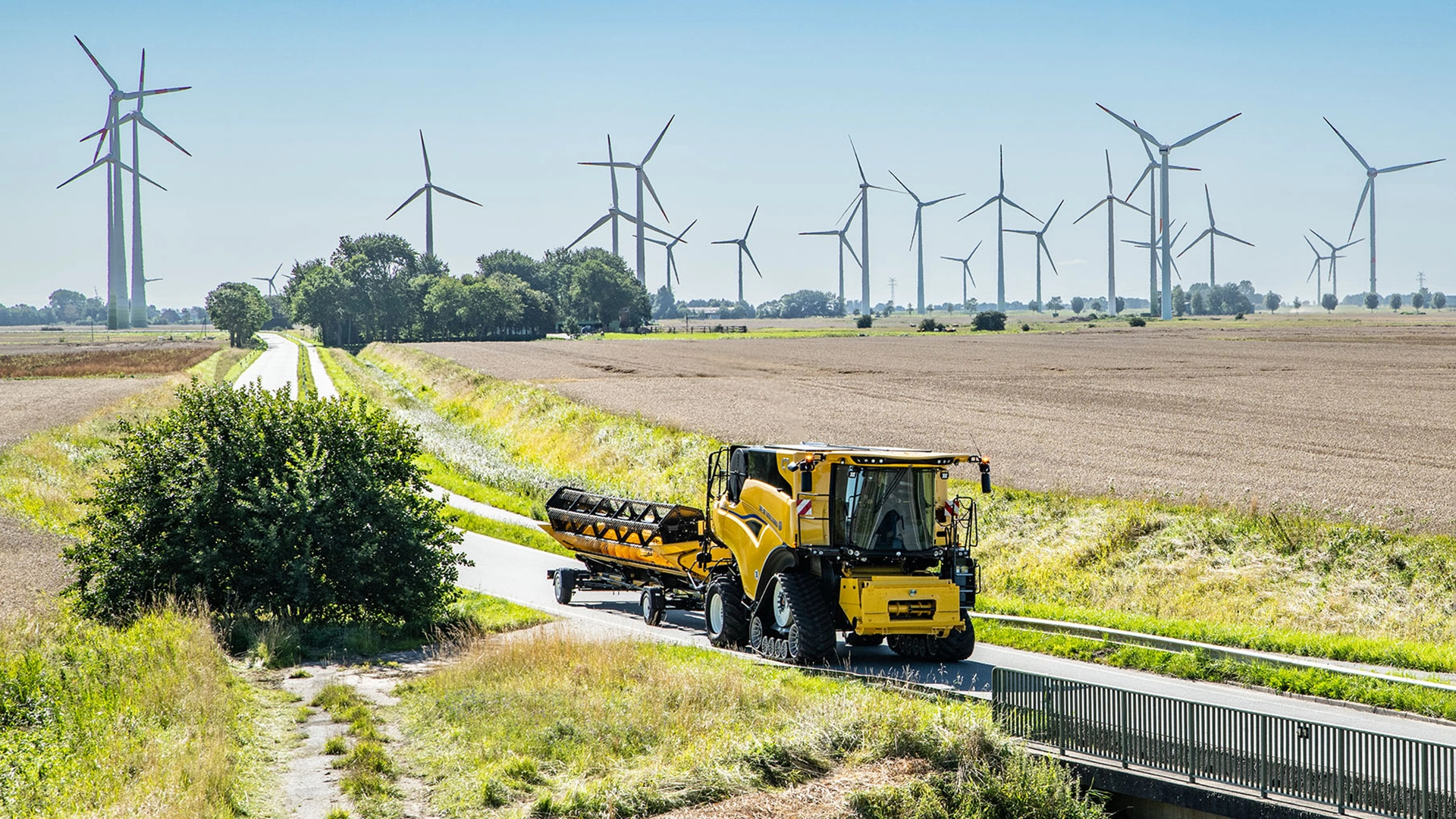 Unmatched Productivity With Our CX Combines | New Holland UK