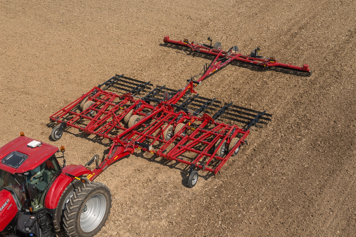 Farm Cultivators | Seedbed Preparation | Case IH